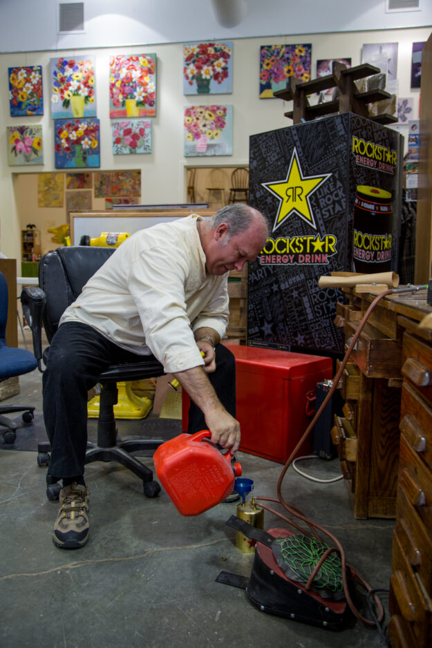 16th generation silversmith uses old techniques to create new works ...